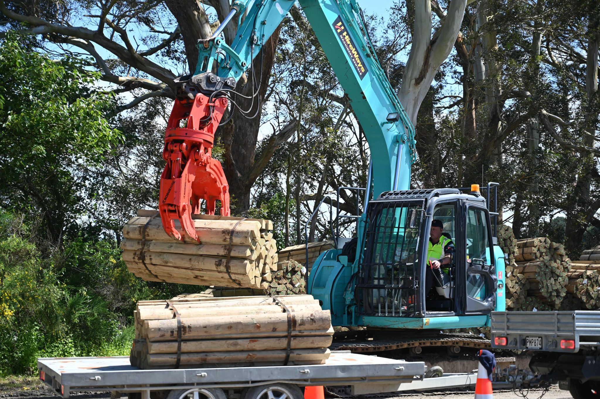 Farmers Community Connect brings practical support to Tararua farmers